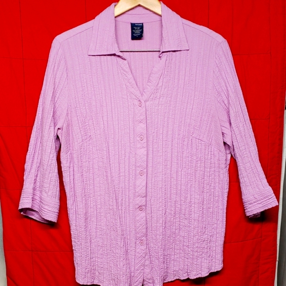 Basic Editions | Tops | Basic Editions Shirt 22 | Poshmark